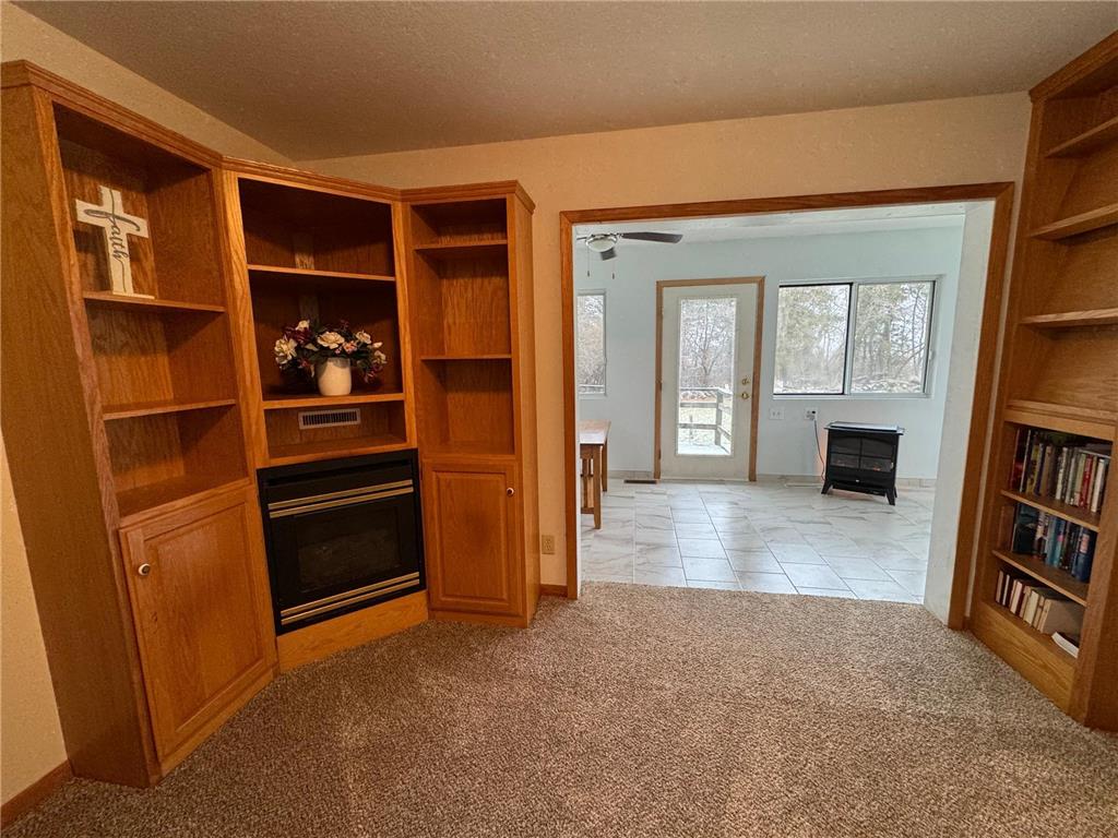 4301 95th Street SW, Stewartville, MN, 55976 | MLS: 6466007 | Edina Realty