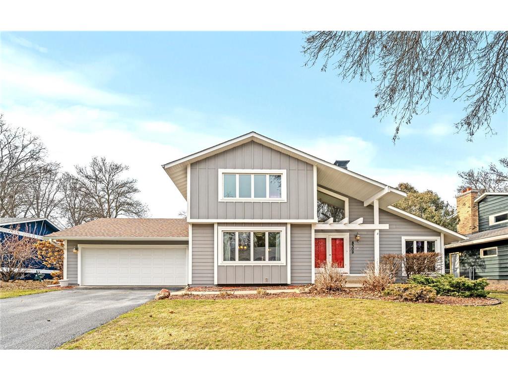 4309 Flag Avenue N, New Hope, MN, 55428 | MLS: 6471873 | Edina Realty