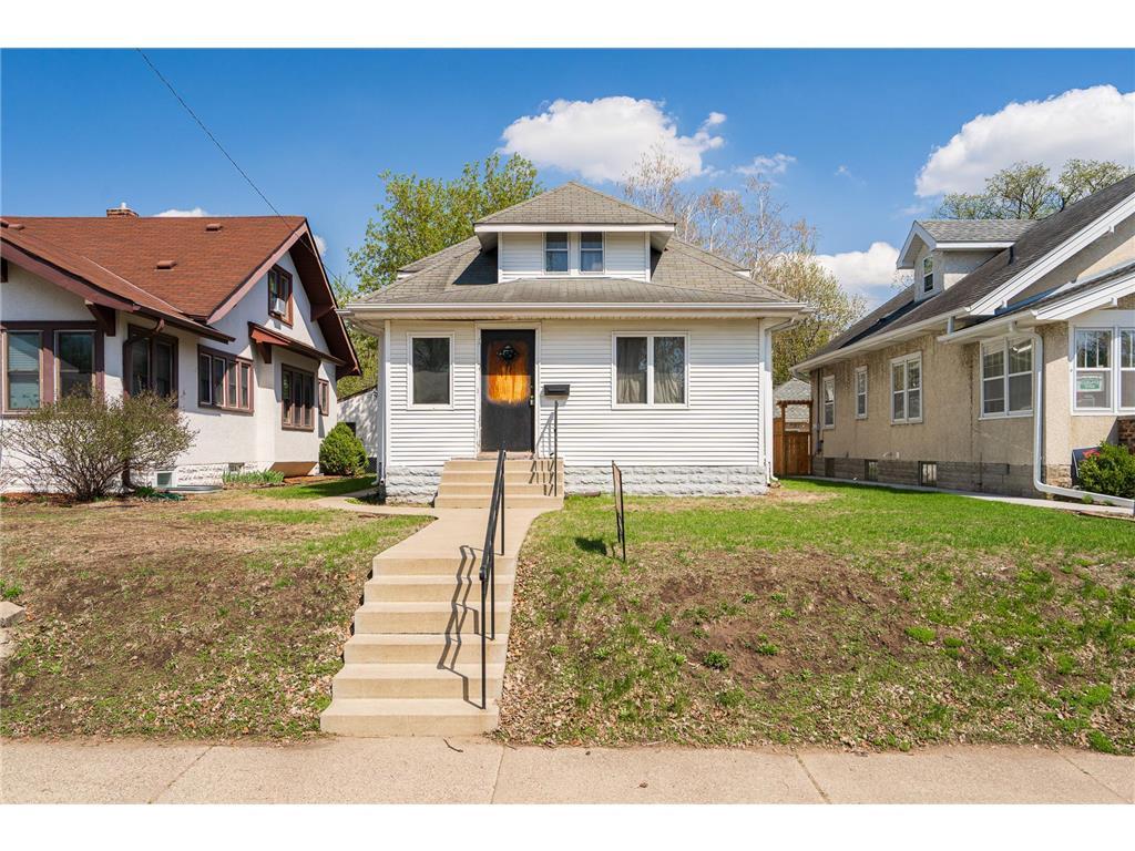 4321 Elliot Avenue, Minneapolis, MN, 55407 | MLS: 6364955 | Edina Realty