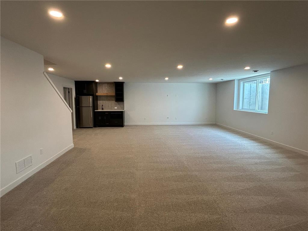 4330 Arbor Drive, Woodbury, MN, 55129 | MLS: 6518800 | Edina Realty