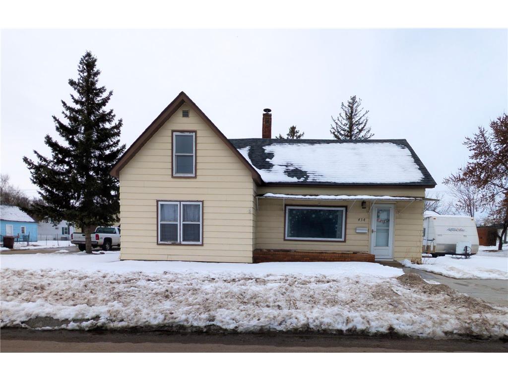 434 E Main Street, Perham, MN, 56573 | MLS: 6730868 | Edina Realty