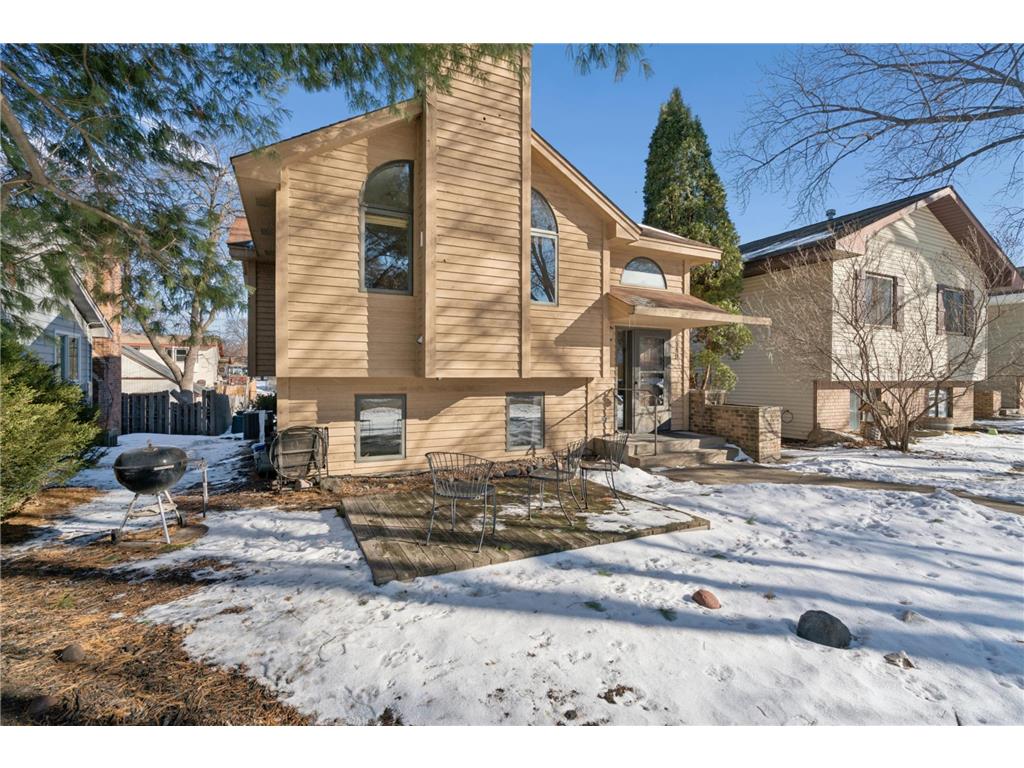 4340 Halifax Avenue N, Robbinsdale, MN, 55422 | MLS: 7000958 | Edina Realty