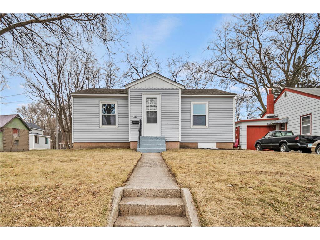 440 Riverside Avenue, Owatonna, MN, 55060 | MLS: 6507198 | Edina Realty
