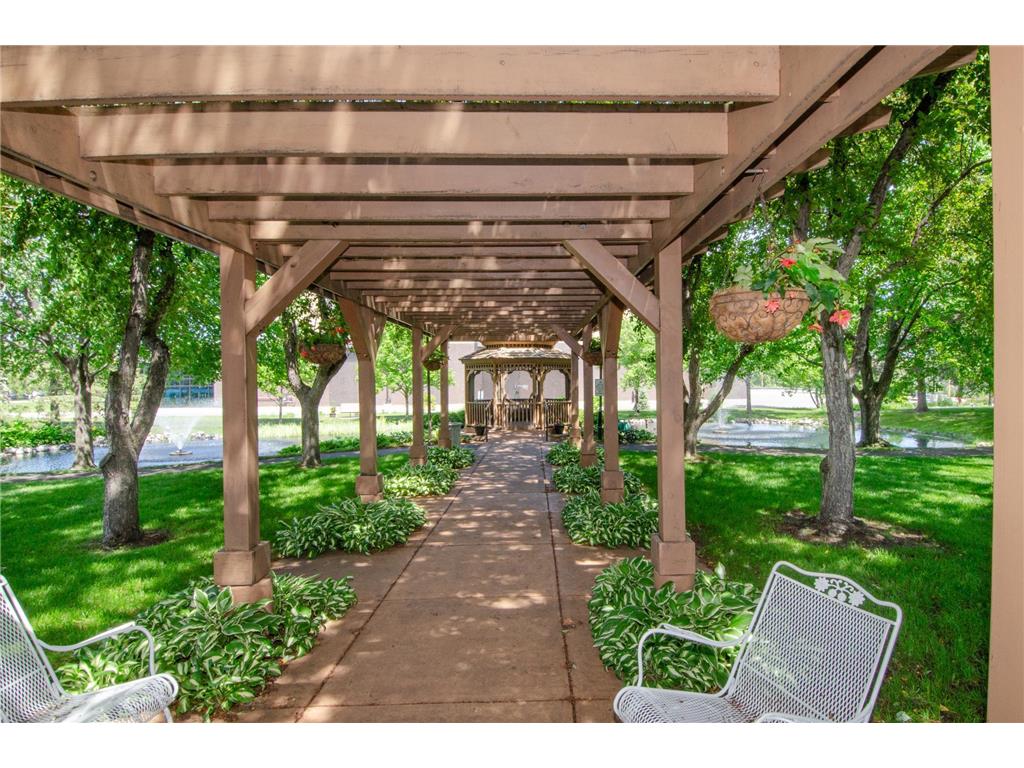 4400 36th Avenue N #339, Robbinsdale, MN, 55422 | MLS: 6572208 | Edina ...