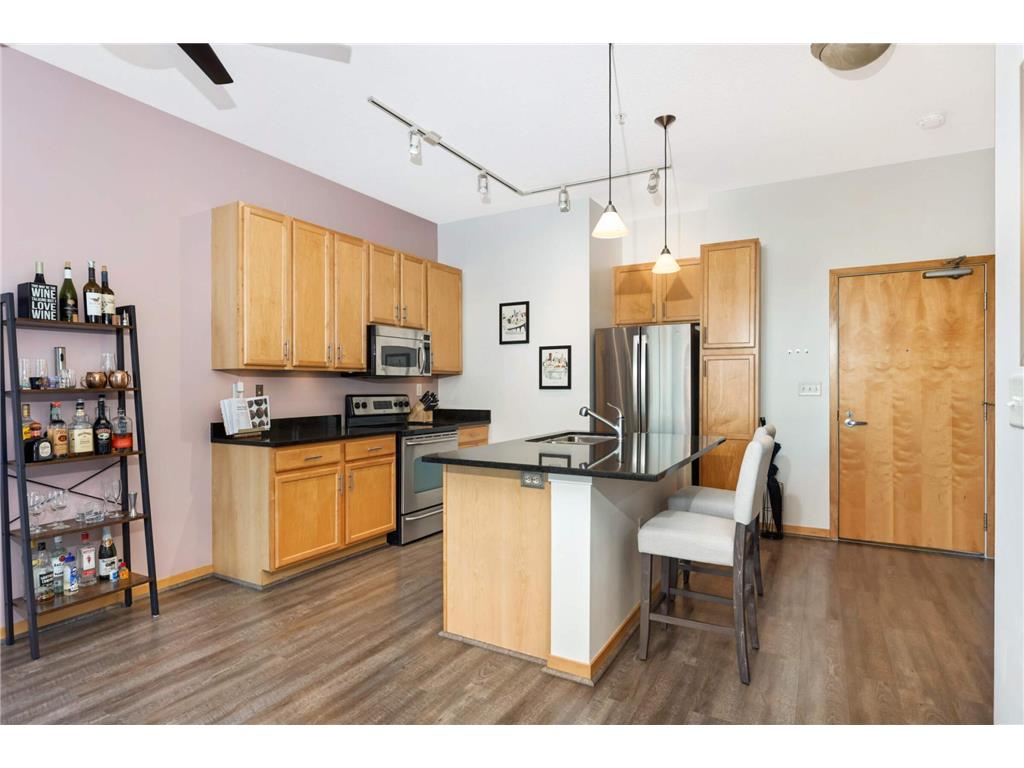4525 Park Commons Drive #217, Saint Louis Park, MN, 55416 | MLS ...