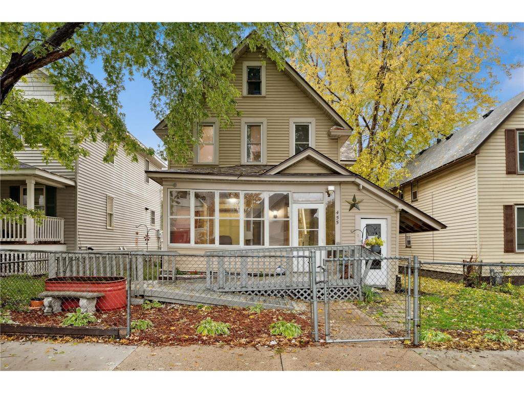 455 Charles Avenue, Saint Paul, MN, 55103 | MLS: 6448284 | Edina Realty