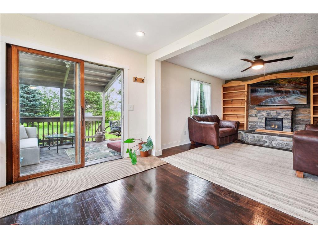 46062 730th Avenue, Hector, MN, 55342 | MLS: 6470923 | Edina Realty