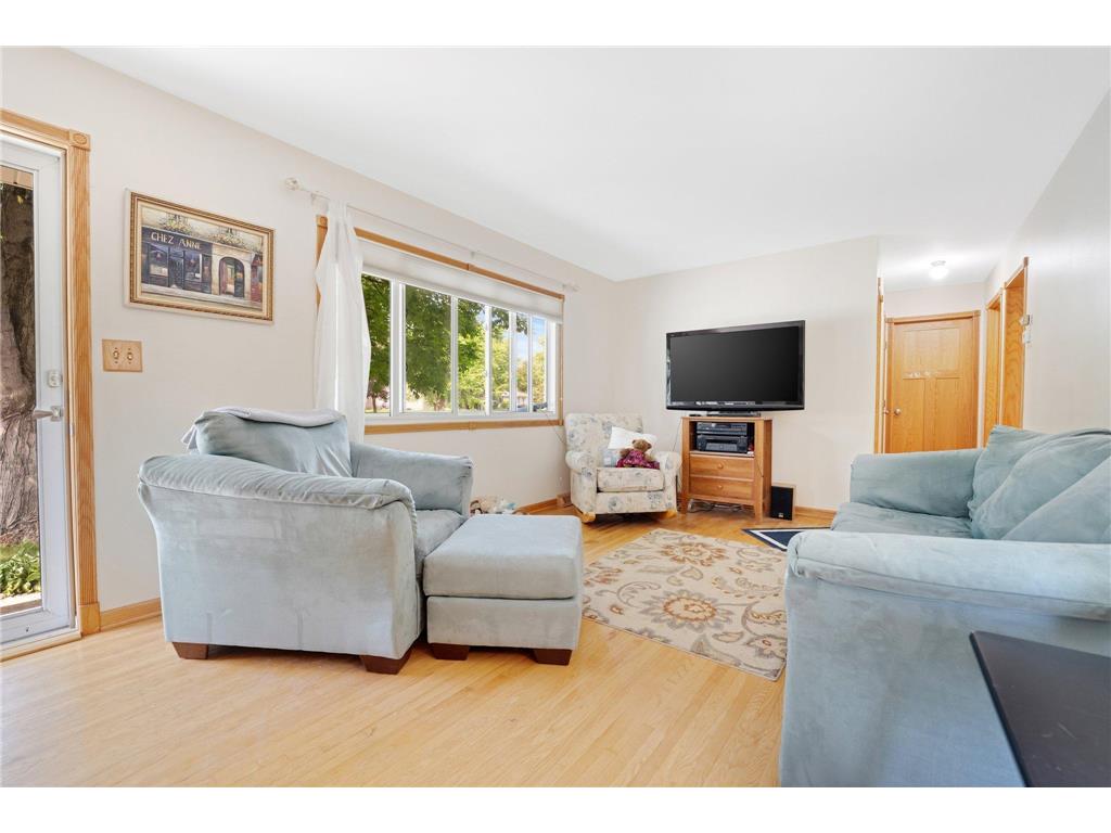 4608 Oxborough Lane, Bloomington, MN, 55437 | MLS: 6723557 | Edina Realty