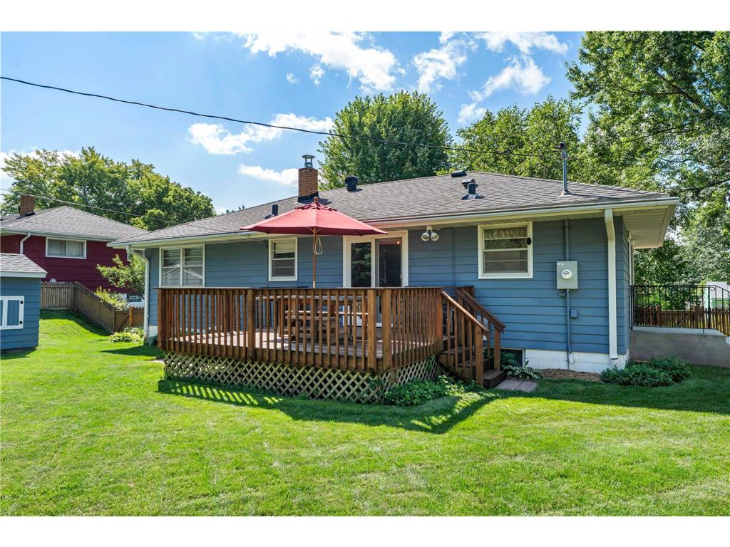 463 Eldridge Avenue W, Roseville, MN, 55113 | MLS: 6764193 | Edina Realty