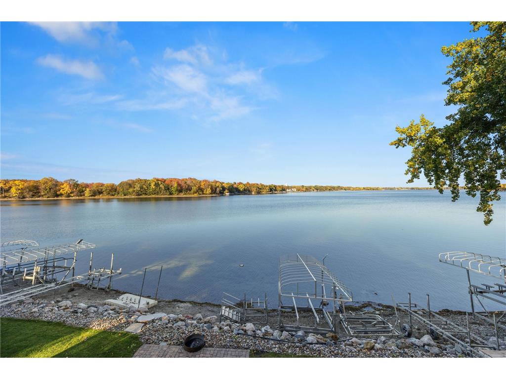 4646 Lords Street NE, Prior Lake, MN, 55372 | MLS: 6449117 | Edina Realty