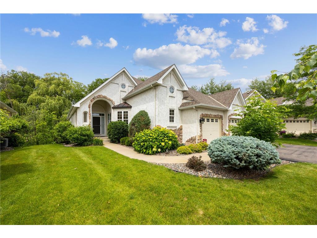 4673 Inland Court N, Plymouth, MN, 55446 | MLS: 6726623 | Edina Realty