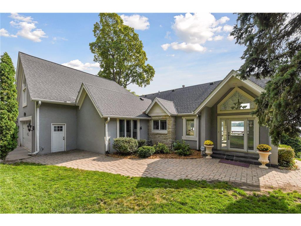 4687 Island View Drive, Mound, MN, 55364 | MLS: 6432687 | Edina Realty