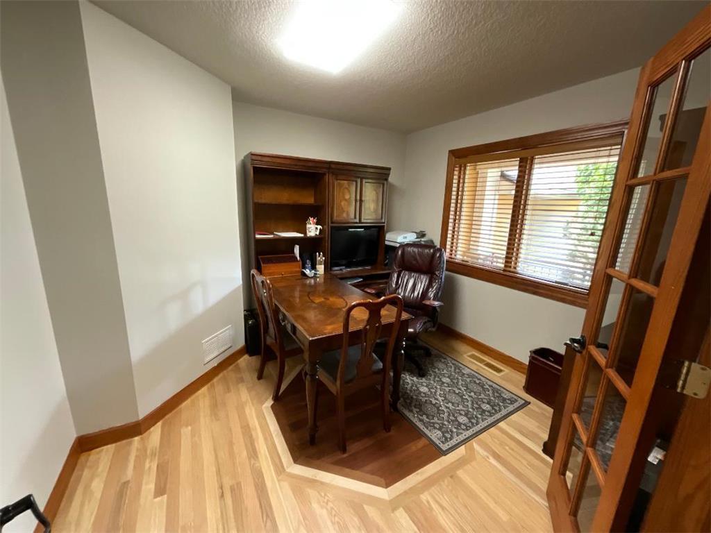 4700 214th Avenue NW, Oak Grove, MN, 55303 | MLS: 6493214 | Edina Realty