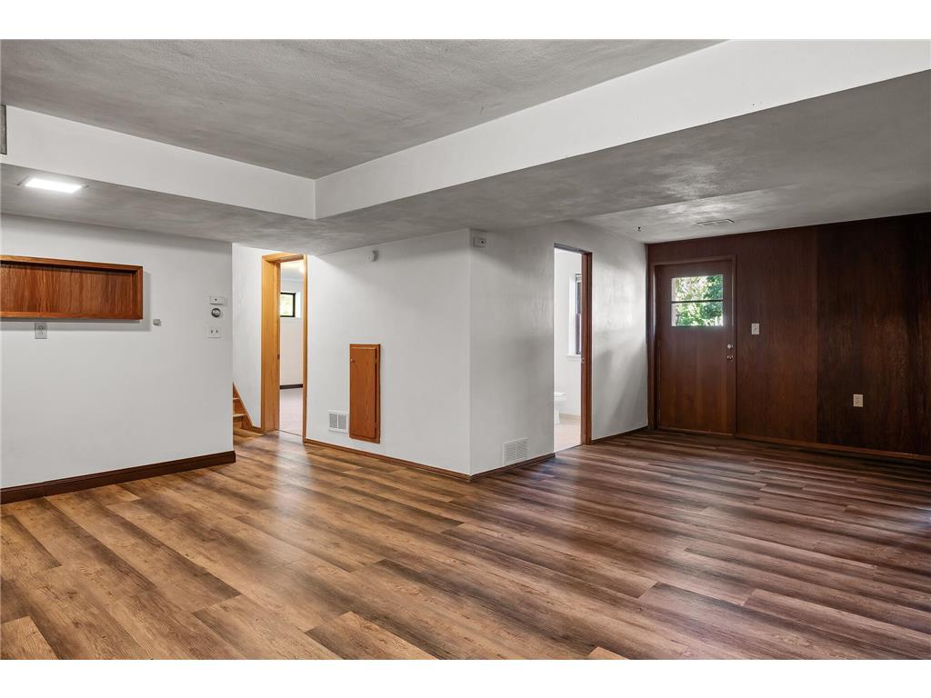 4700 Glenwood Avenue, Golden Valley, MN, 55422 | MLS: 6645314 | Edina ...