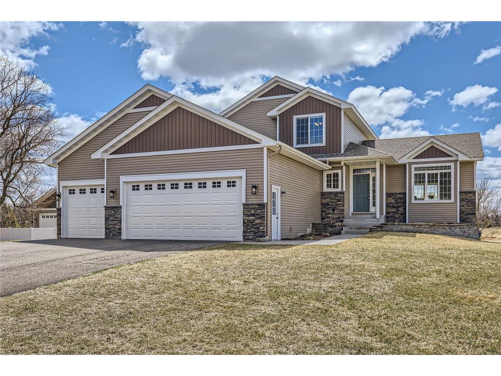 4700 Verde Valley Road NW, Oak Grove, MN, 55303 | MLS: 6694628 | Edina ...