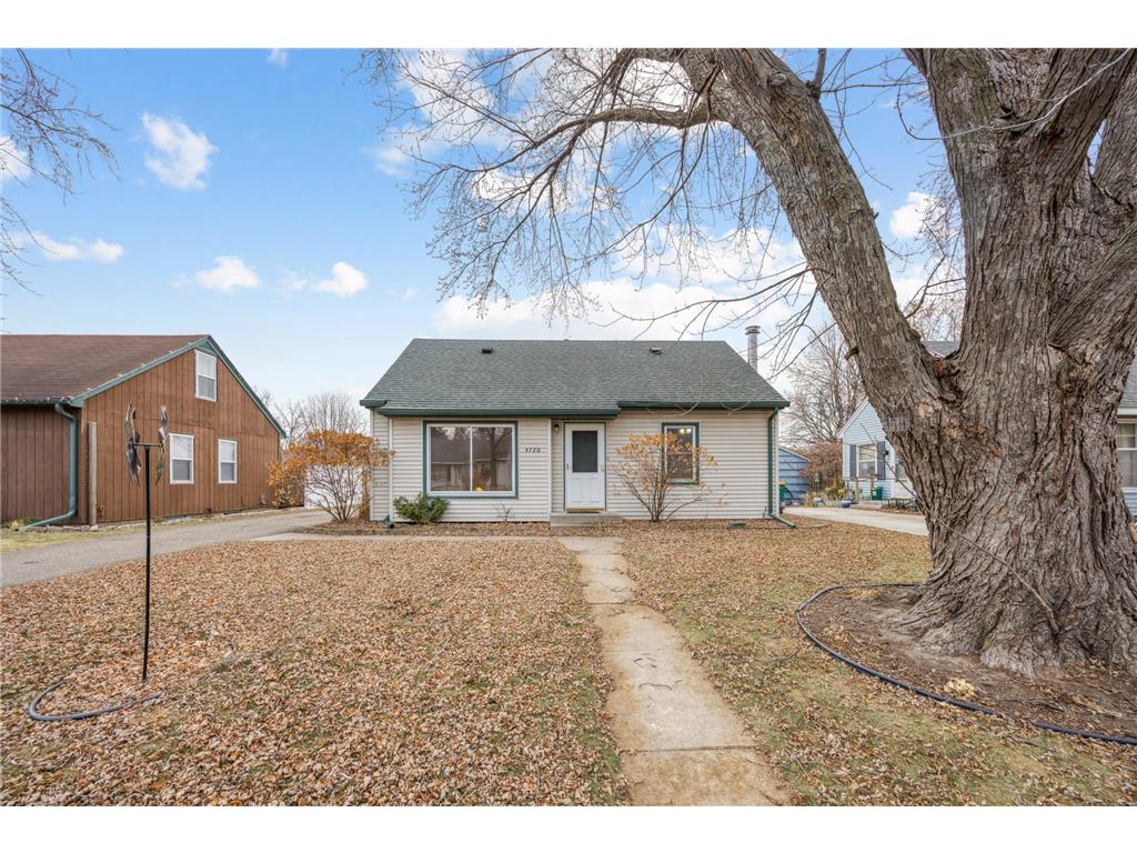 4720 Heights Drive, Columbia Heights, MN, 55421 | MLS: 6639732 | Edina ...