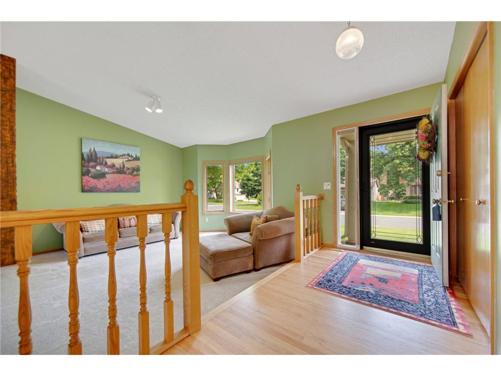 4731 Hazeltine Lane, Eagan, MN, 55123 | MLS: 6737280 | Edina Realty