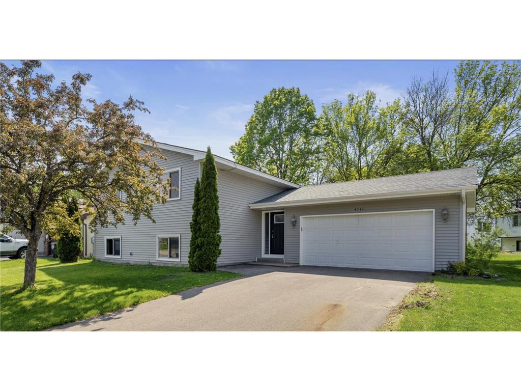 4741 Berkshire Way, Eagan, MN, 55122 | MLS: 6536026 | Edina Realty