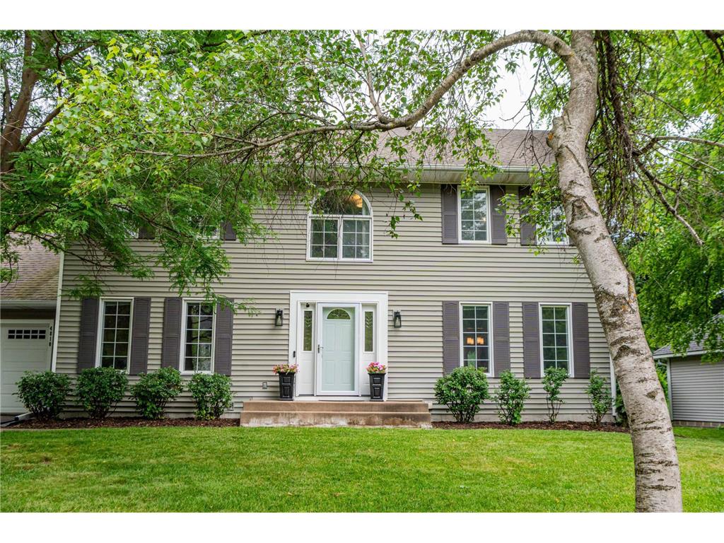 4810 Juneau Lane N, Plymouth, MN, 55446 | MLS: 6750017 | Edina Realty