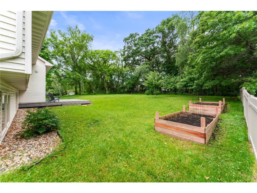 4861 Scenic View Drive SW, Rochester, MN, 55902 | MLS: 6557341 | Edina ...