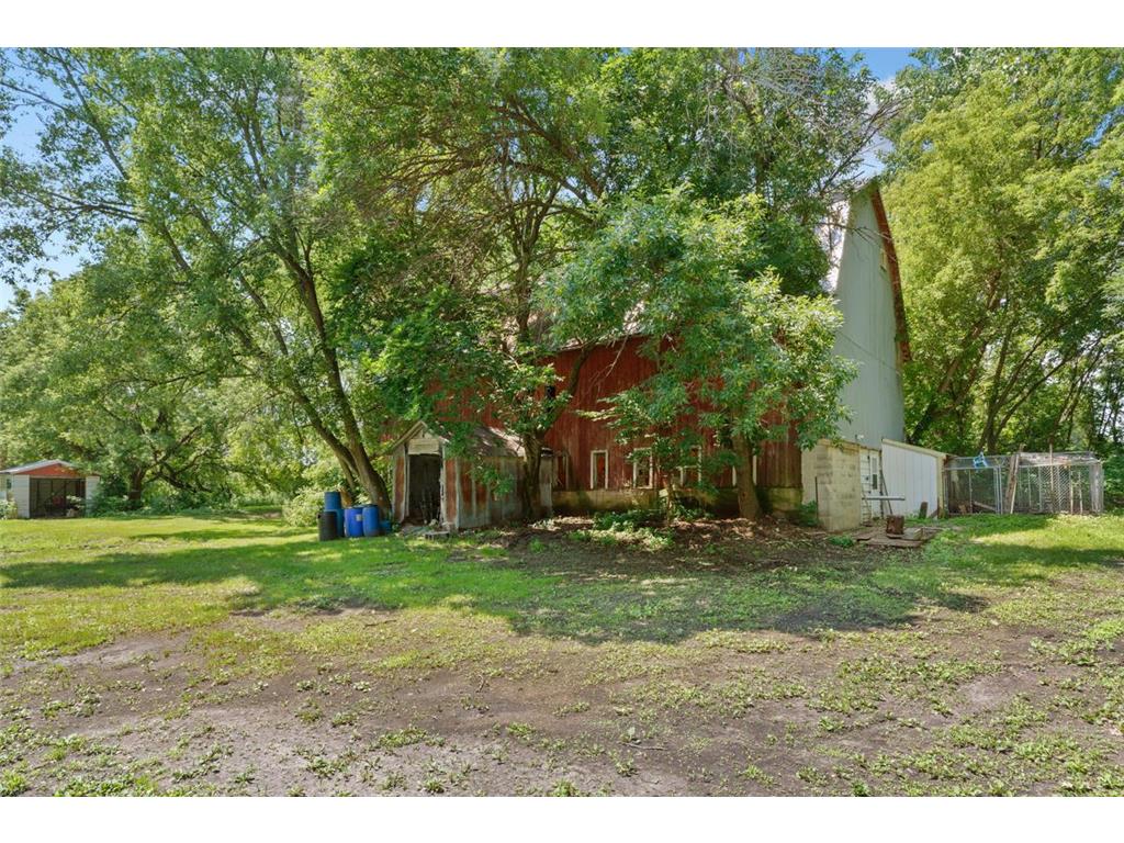 48618 Beaver Dam Road, Elysian Twp, MN, 56028 | MLS: 6566507 | Edina Realty