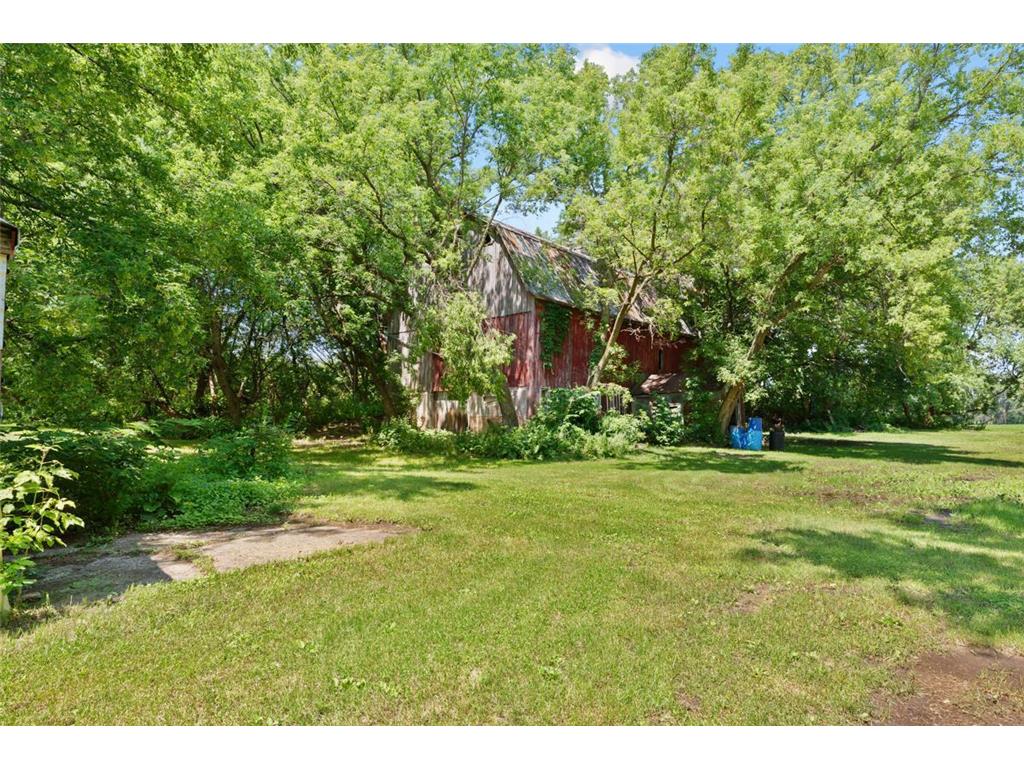 48618 Beaver Dam Road, Elysian Twp, MN, 56028 | MLS: 6566507 | Edina Realty