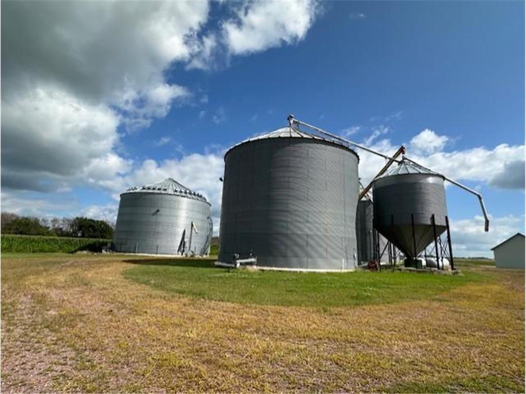 48868 270th Street, Jeffers, MN, 56145 | MLS: 6598537 | Edina Realty