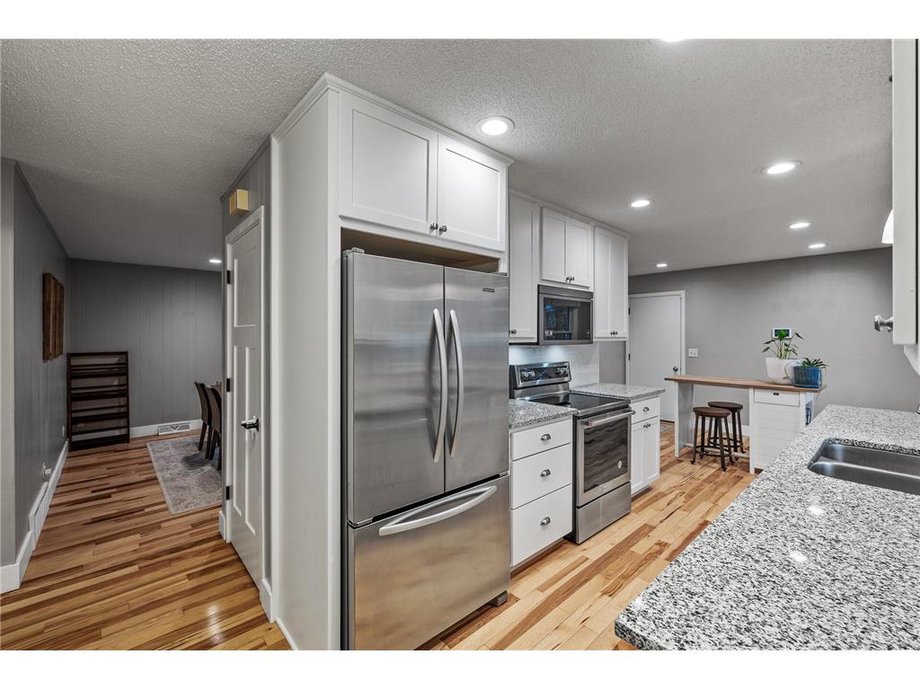 4901 Carleton Road, Minnetonka, MN, 55343 | MLS: 6645400 | Edina Realty