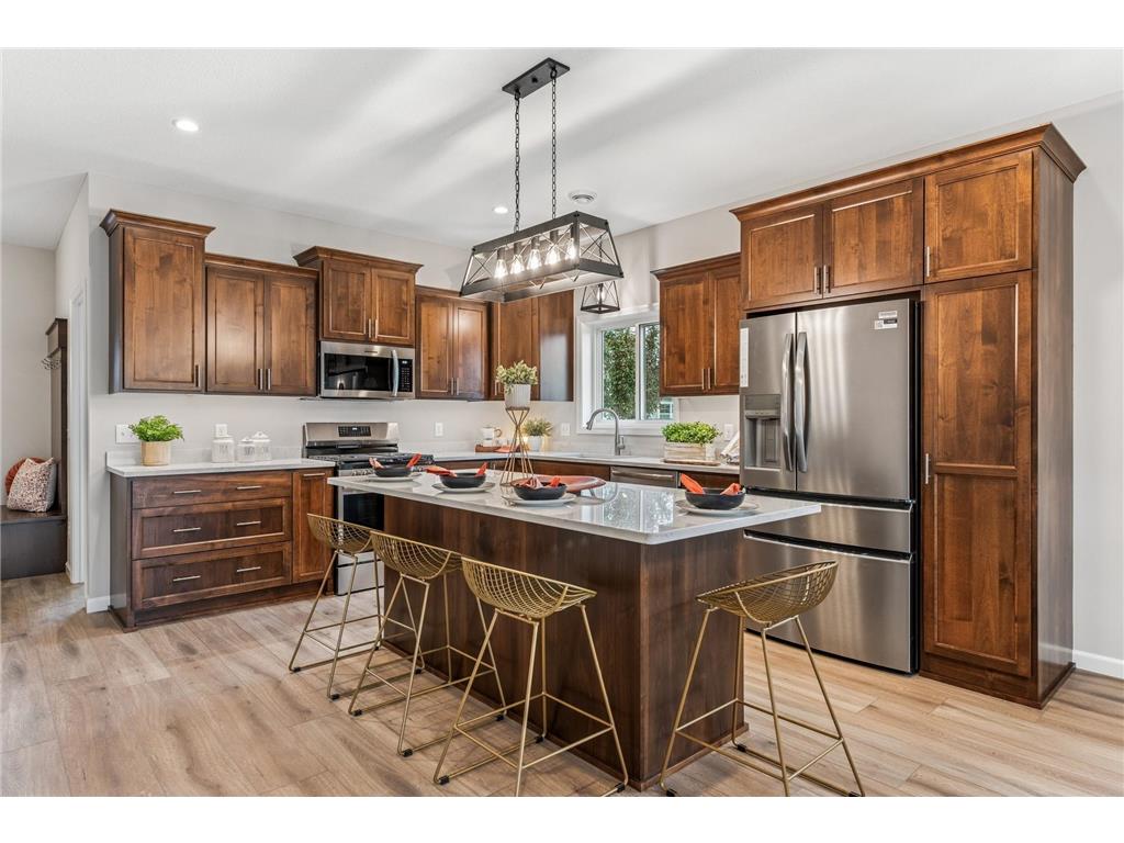 4907 Evergreen Drive N, Hugo, MN, 55038 | MLS: 6778218 | Edina Realty