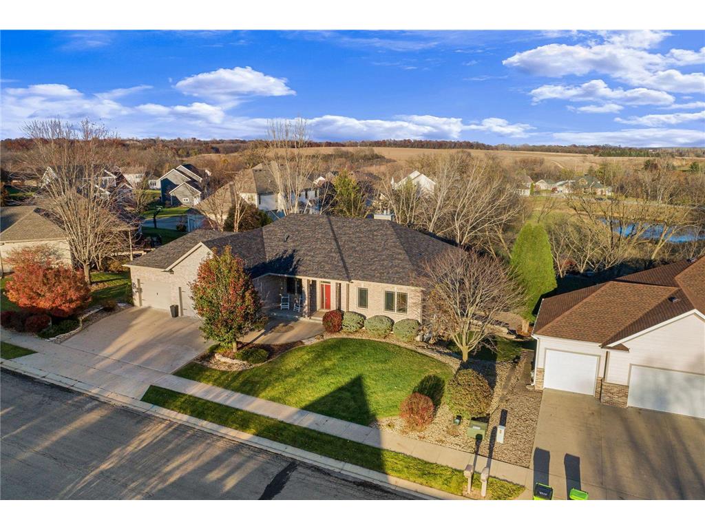 4920 Scenic View Drive SW, Rochester, MN, 55902 | MLS: 6625609 | Edina ...