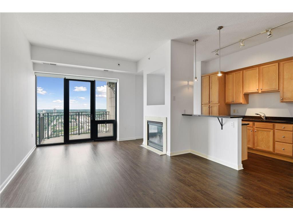 500 E Grant Street #2405, Minneapolis, MN, 55404 | MLS: 6374785 | Edina ...