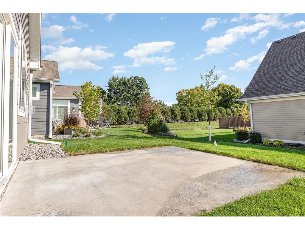 5035 Dale Ridge Road, Woodbury, MN, 55129 | MLS: 6521571 | Edina Realty
