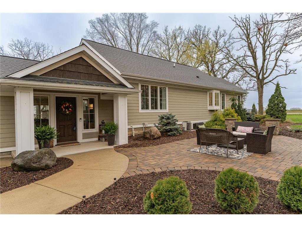 50504 240th Street, Lansing Twp, MN, 55912 | MLS: 6713473 | Edina Realty