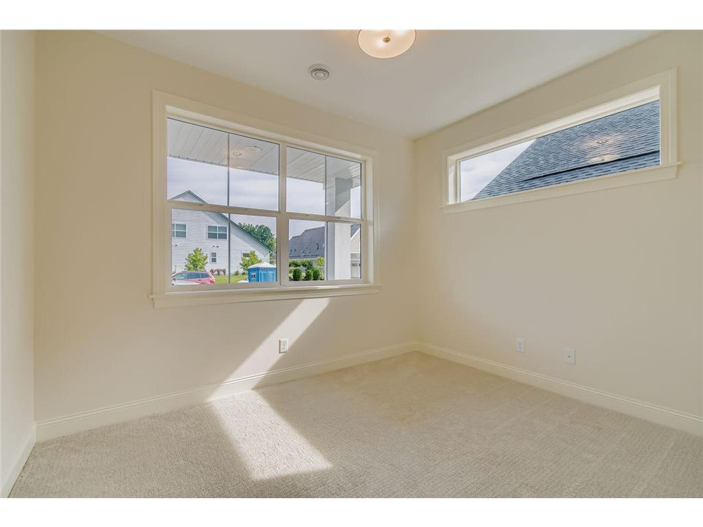 5054 Dale Ridge Road, Woodbury, MN, 55129 | MLS: 6729630 | Edina Realty