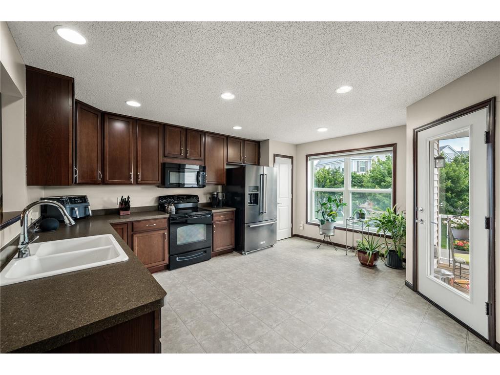 5062 French Drive N, Hugo, MN, 55038 | MLS: 6756715 | Edina Realty