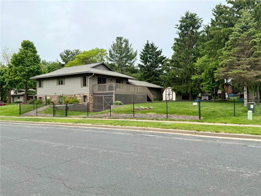 507 Pine Ridge Terrace, River Falls, WI, 54022 | MLS: 6725793 | Edina ...