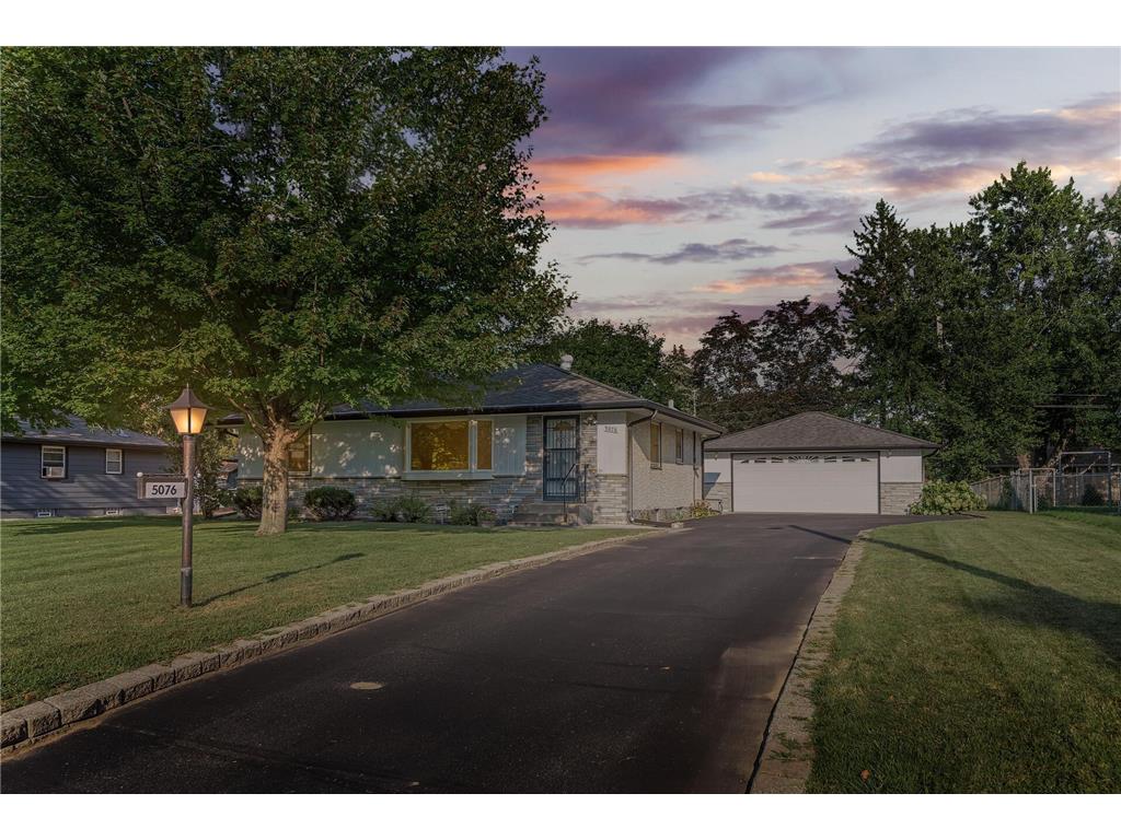 5076 Greenwood Drive, Mounds View, MN, 55112 | MLS: 6256908 | Edina Realty