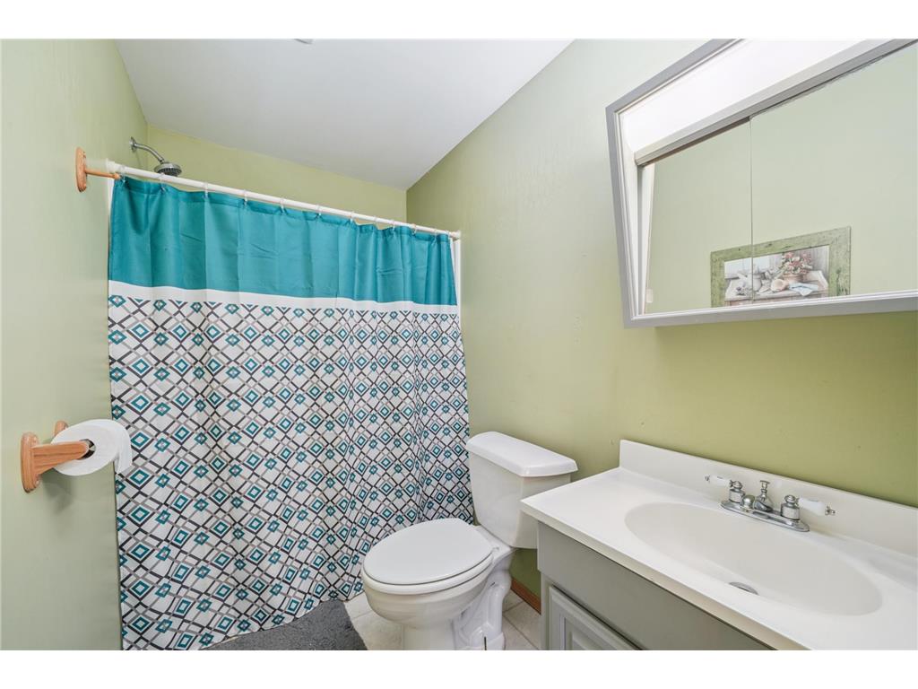 509 Park Street S, Fairfax, MN, 55332 | MLS: 6751912 | Edina Realty