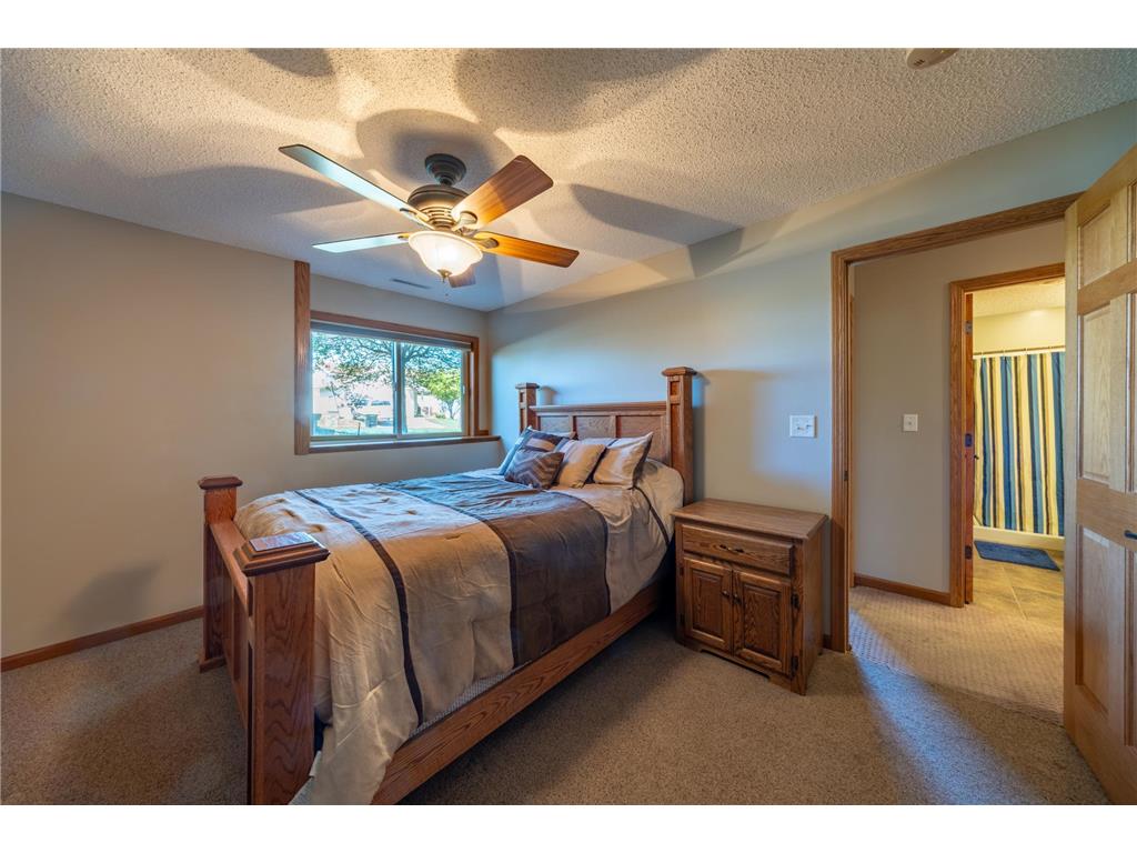 5094 King Arthur Drive NW, Rochester, MN, 55901 | MLS: 6721684 | Edina ...