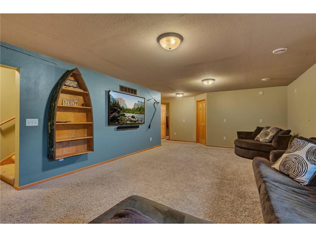 511 8th Street SW, Rice, MN, 56367 | MLS: 6751128 | Edina Realty