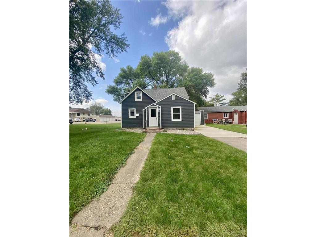 511 Division Street N, Clara City, MN, 56222 | MLS: 6786847 | Edina Realty