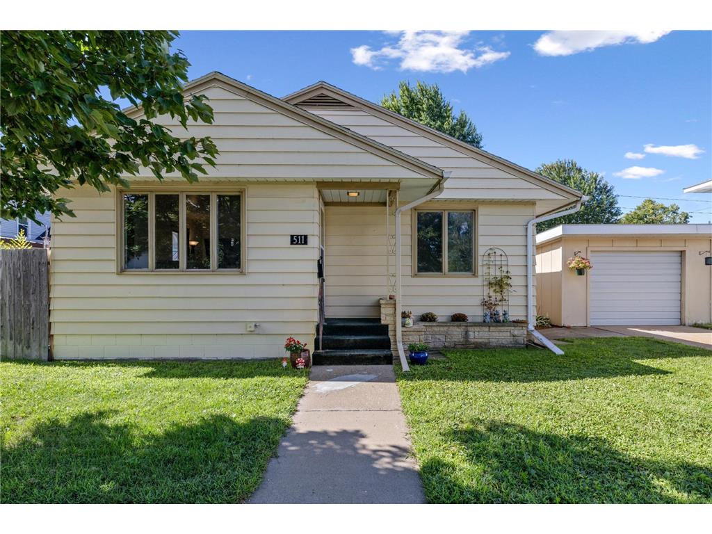 511 W King Street, Winona, MN, 55987 | MLS: 6778625 | Edina Realty