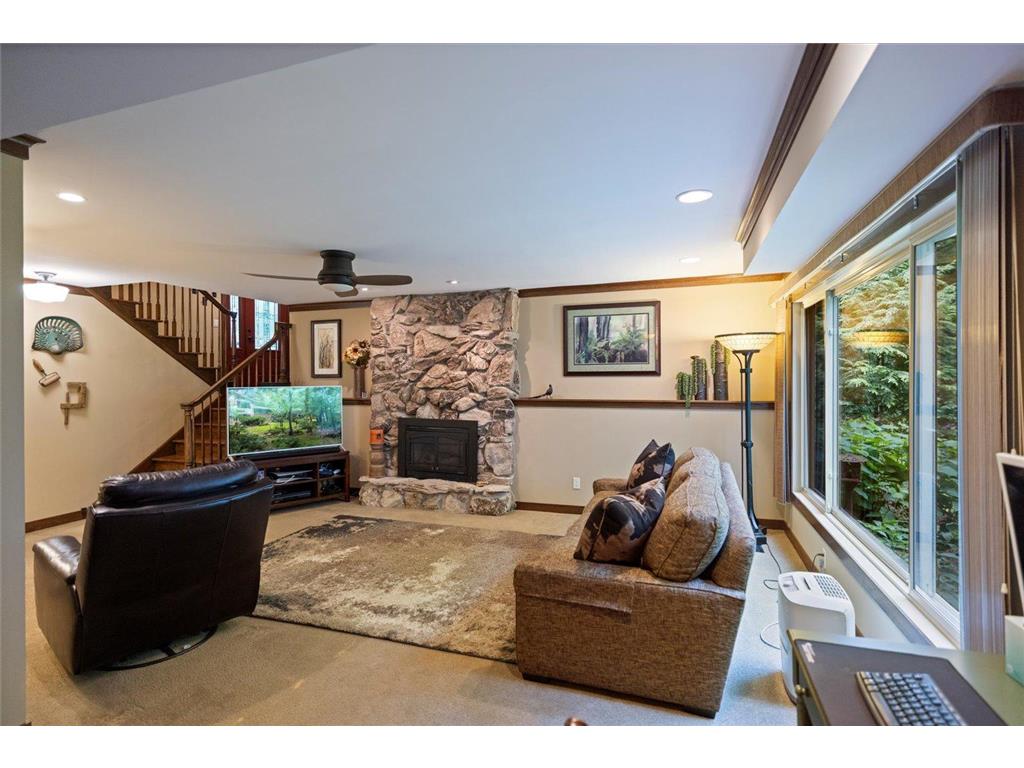 520 Wedgewood Lane N, Plymouth, MN, 55441 | MLS: 6743038 | Edina Realty