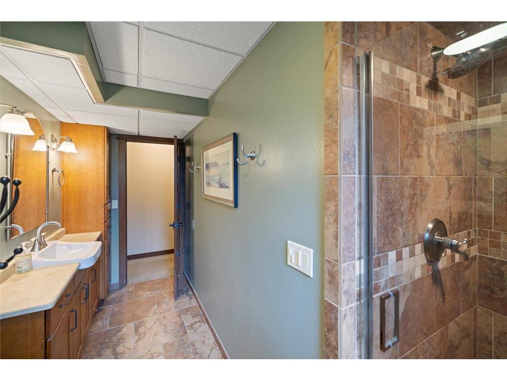 520 Wedgewood Lane N, Plymouth, MN, 55441 | MLS: 6743038 | Edina Realty