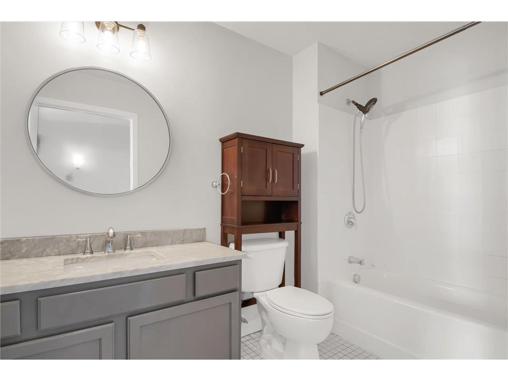 521 S 7th Street #320, Minneapolis, MN, 55415 | MLS: 6545653 | Edina Realty