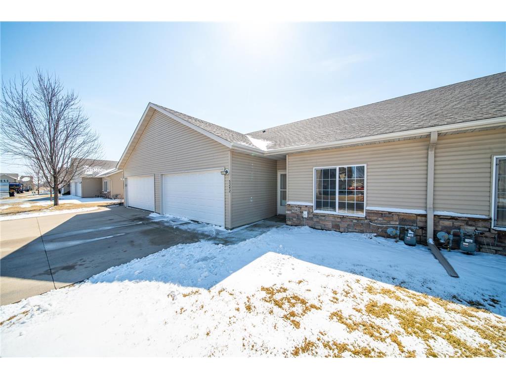 5242 Supalla Court NW, Rochester, MN, 55901 | MLS: 6687369 | Edina Realty
