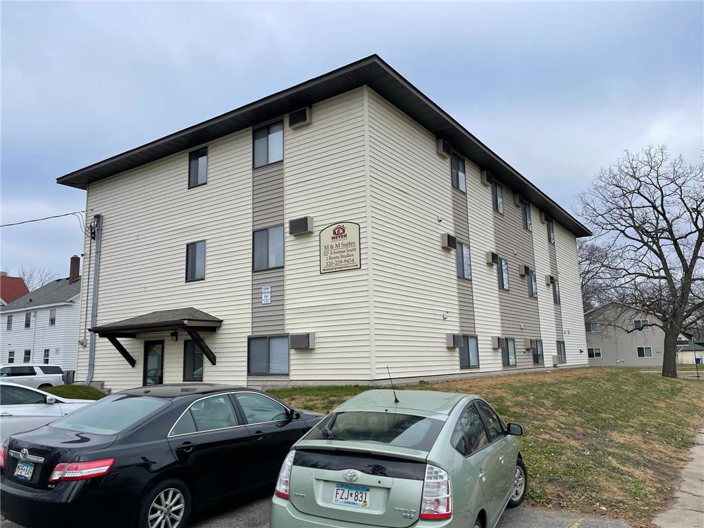 527 8th Avenue S, Saint Cloud, MN, 56301 | MLS: 6326434 | Edina Realty