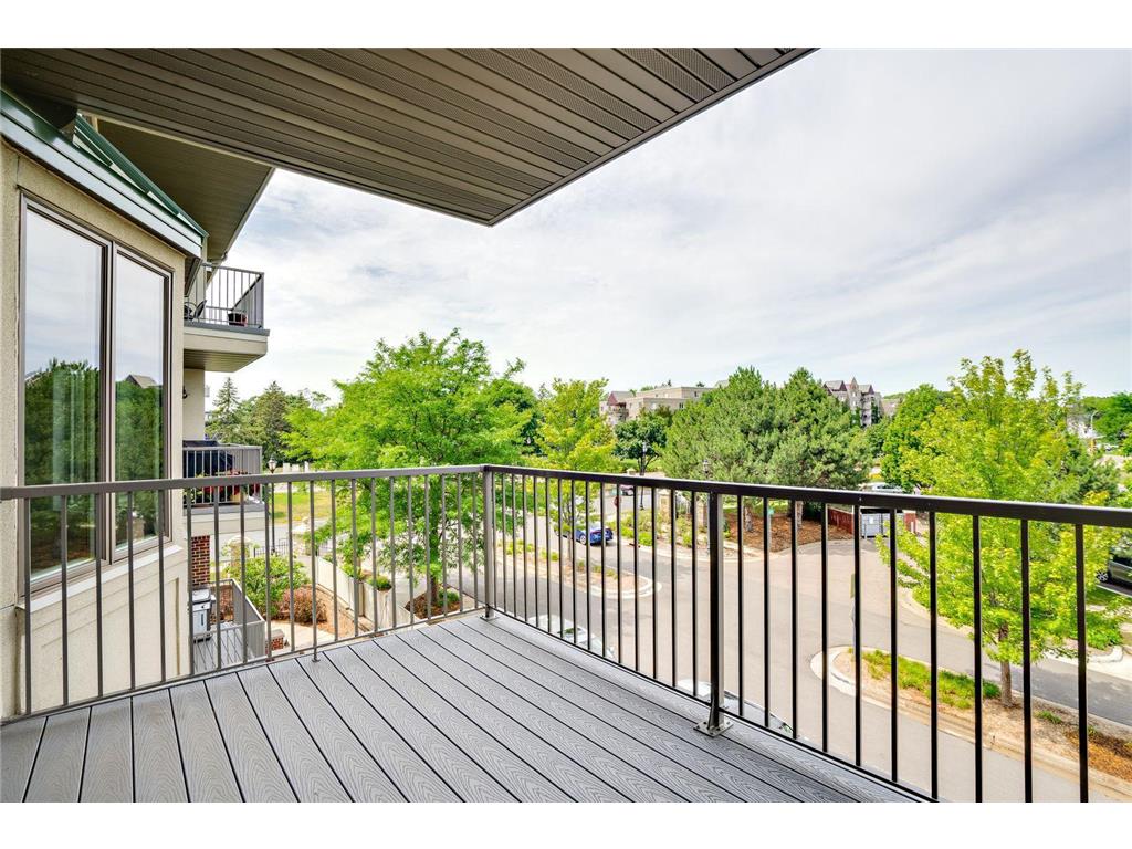 5275 Grandview Square #3311, Edina, MN, 55436 | MLS: 6382357 | Edina Realty