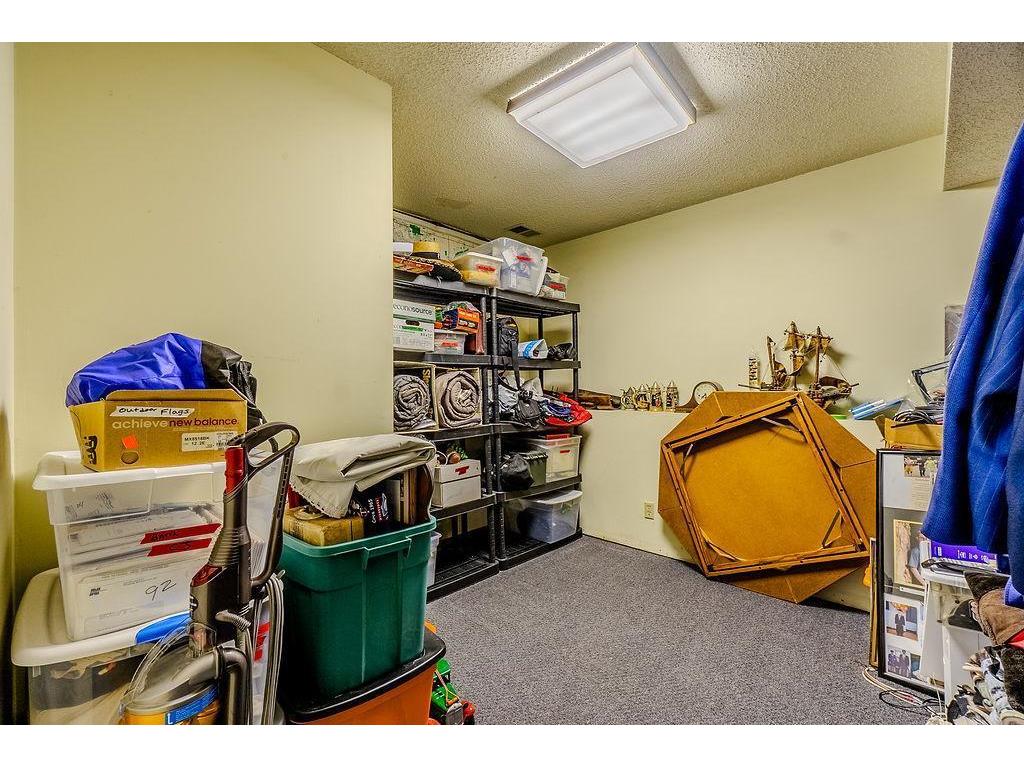 5284 Clayton Drive, Maple Plain, MN, 55359 | MLS: 6725388 | Edina Realty