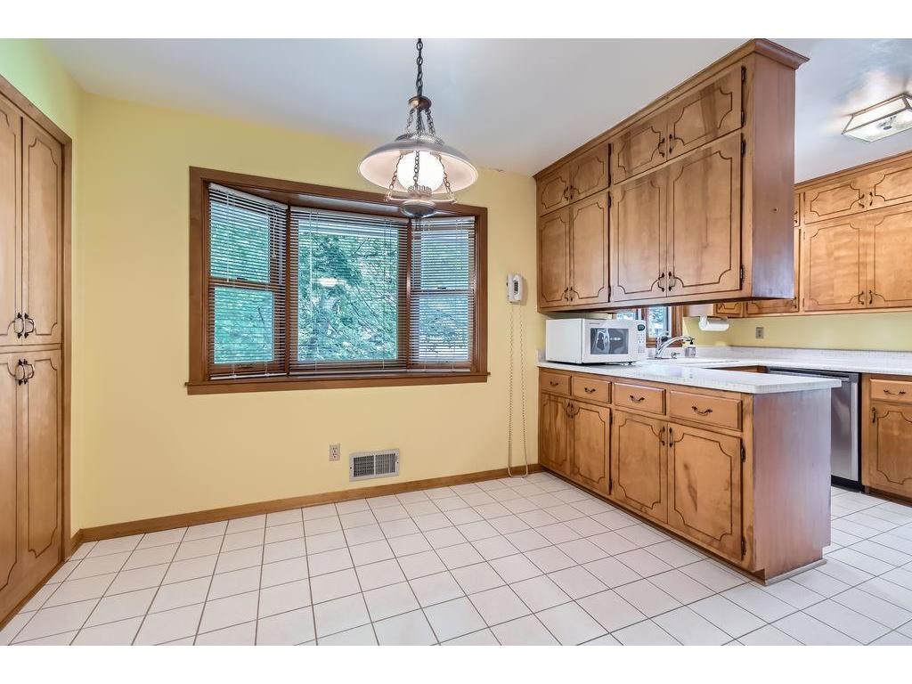 53 Morningside Drive, Saint Paul, MN, 55119 | MLS: 6738532 | Edina Realty